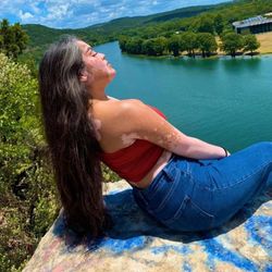 allylynn10 · Allyson Rodriguez · Profile · Whatnot: Buy, Sell & Go Live