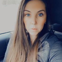 britnie21 · Britnie · Profile · Whatnot: Buy, Sell & Go Live