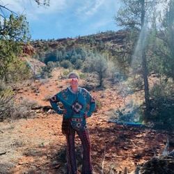 @naturalbeeings · Natural Beeings · Profile · Whatnot: Shop, Sell, Connect