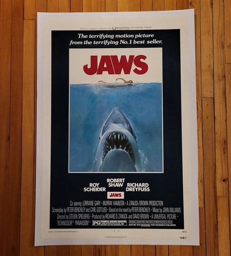 JAWS - 1975 MOVIE POSTER, linen backed Original one sheet 27x41" Linen ...