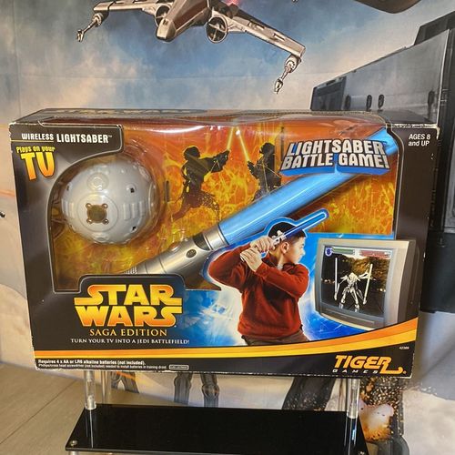 2005 Star Wars ROTS Saga Edition Lightsaber Battle Game | Whatnot 2005 Star Wars ROTS Saga Edition Lightsaber Battle Game | Whatnot