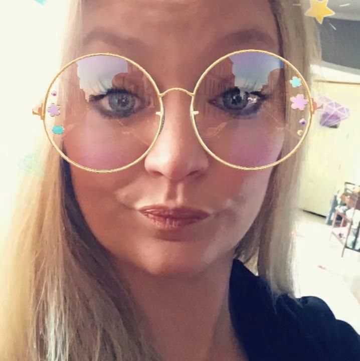 Whatnot - HEY HEY…..ITS DOLLAR DAY! Quick $1.00 Auctions Livestream by ...