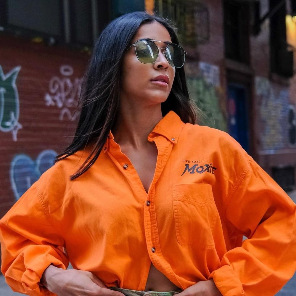 Whatnot - $5 start show 🥳🛍️ Mix sizes and items! Livestream by ...