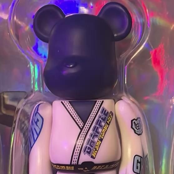 Whatnot - MECH Hello Kitty show Livestream by ztizzle90 #designer_toys