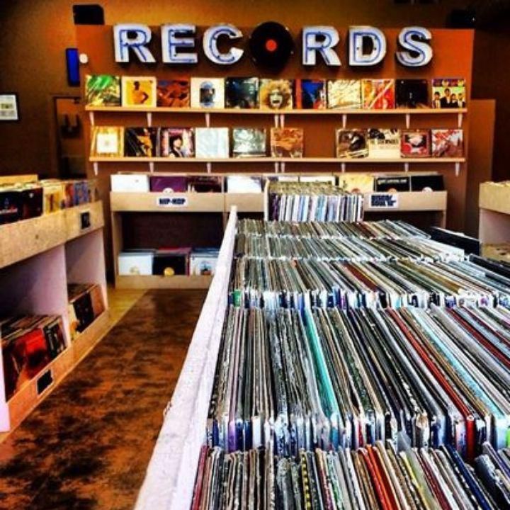 Whatnot - VINTAGE 80'S & 90'S MOVIE 🍿 POSTERS! Livestream by ...