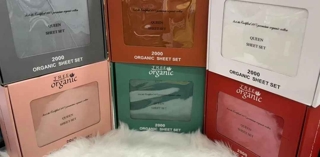 @bedding_bidz · BEDDING BIDZ · Profile · Whatnot: Shop, Sell, Connect