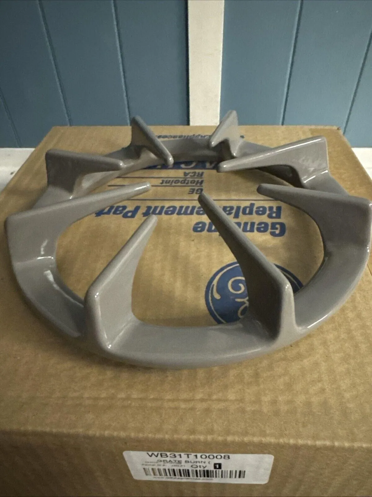 GE Cooktop Burner Grate (grey) w/ mod. # WB31T10008 NEW In BOx ...