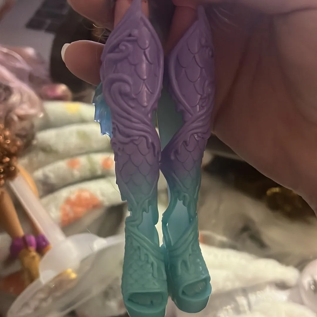 Monster High Fearidecent Lagoona doll + locker · Whatnot: Shop, Sell ...