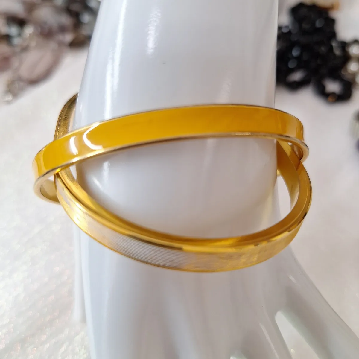 2 Gold Tone Bangles 1 Yellow Enamel and 1 Cream Color Ribbed Center ...