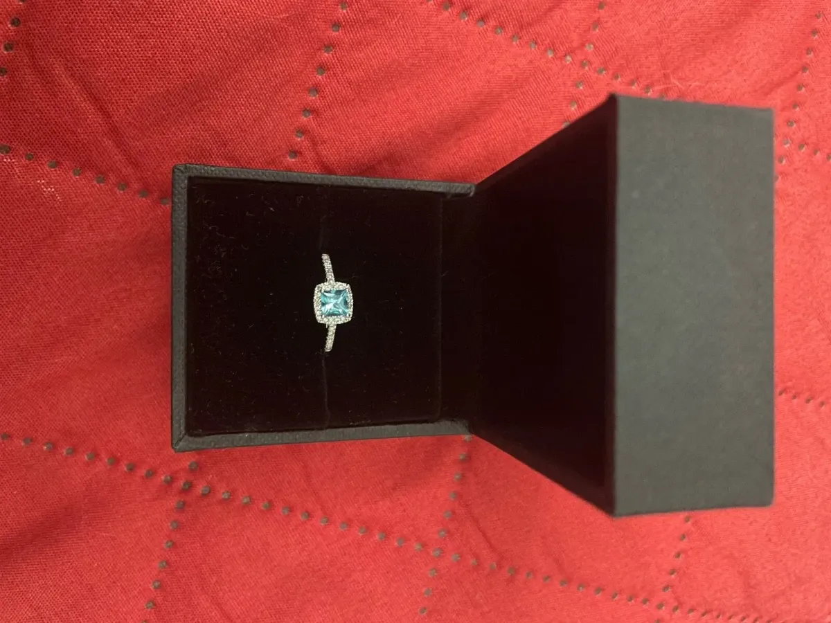 9ct White Gold Blue Topaz & 0.10ct Diamond engagement Ring. Brand new ...