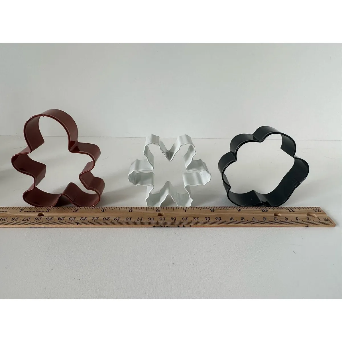 Cookie Cutters, dinosaurs, dogs, palm tree, gingerbread man,bone, set ...