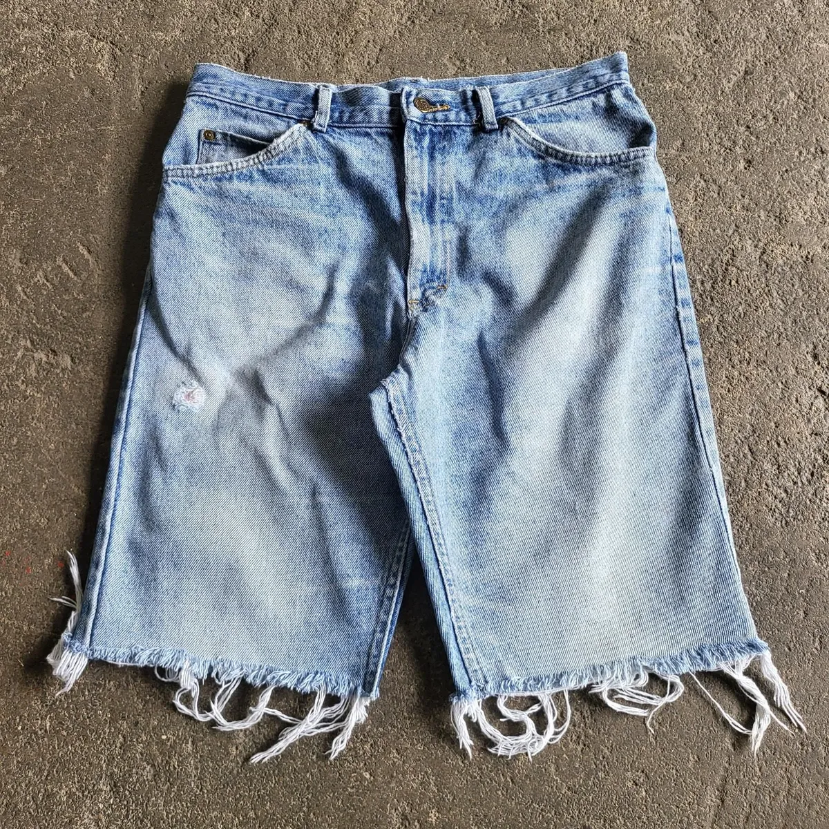 Vintage Lee Cut Off Shorts Size 31 Blue Light Denim Bermuda Jorts 10 ...