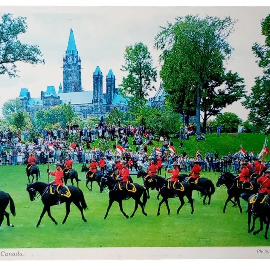 The RCMP Musical Ride Ottawa, Ontario, Quebec, 3-7/8" x 5-7/8", Vintage ...