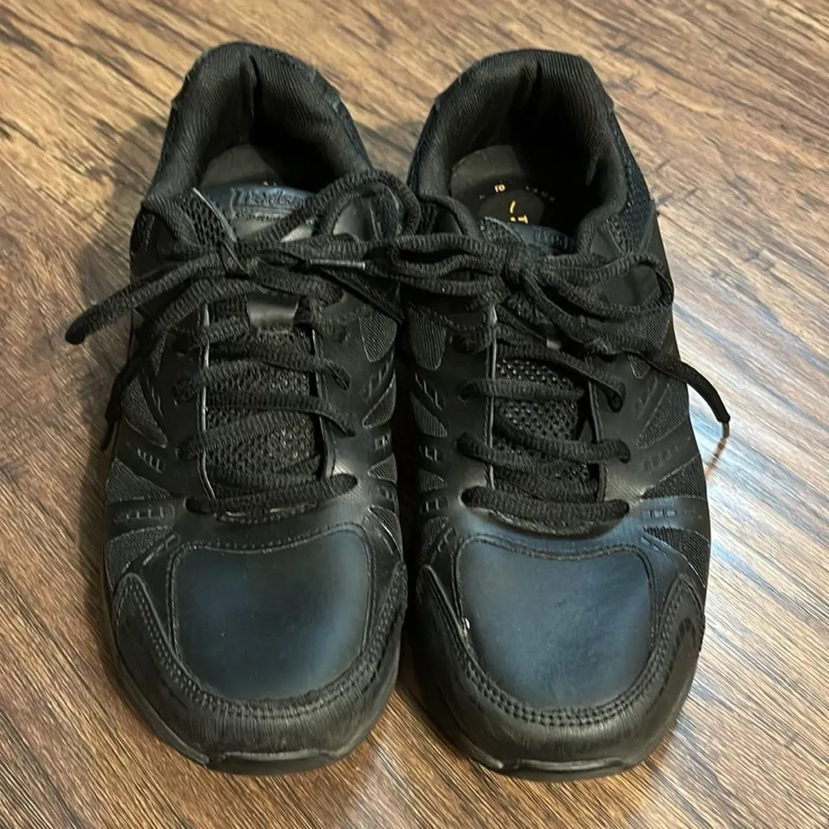 Tredsafe Trevor Men’s Slip Resistant Work Shoes - size 7 · Whatnot: Buy ...