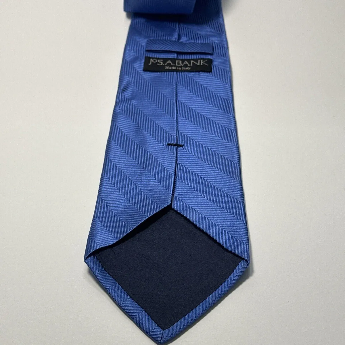 Jos. A Bank Tie Necktie Blue Made in Italy 100% Silk Long 63" x 3.75 ...