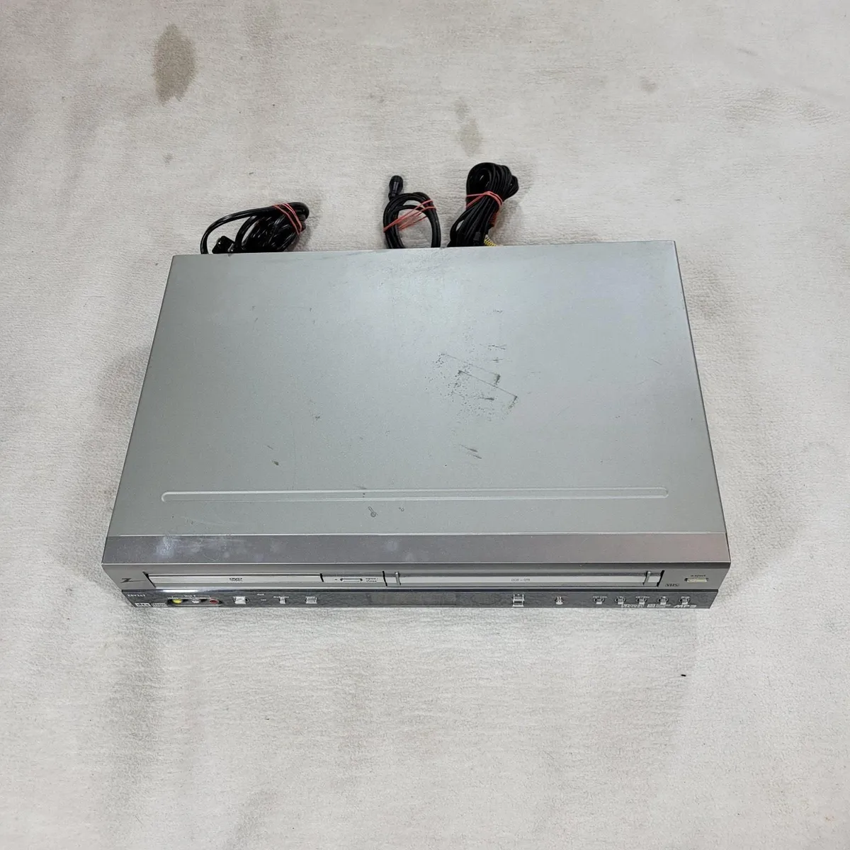 Zenith XBV342 DVD VCR Combo Player VHS Recorder 4-Head Hi-Fi Movies TV ...