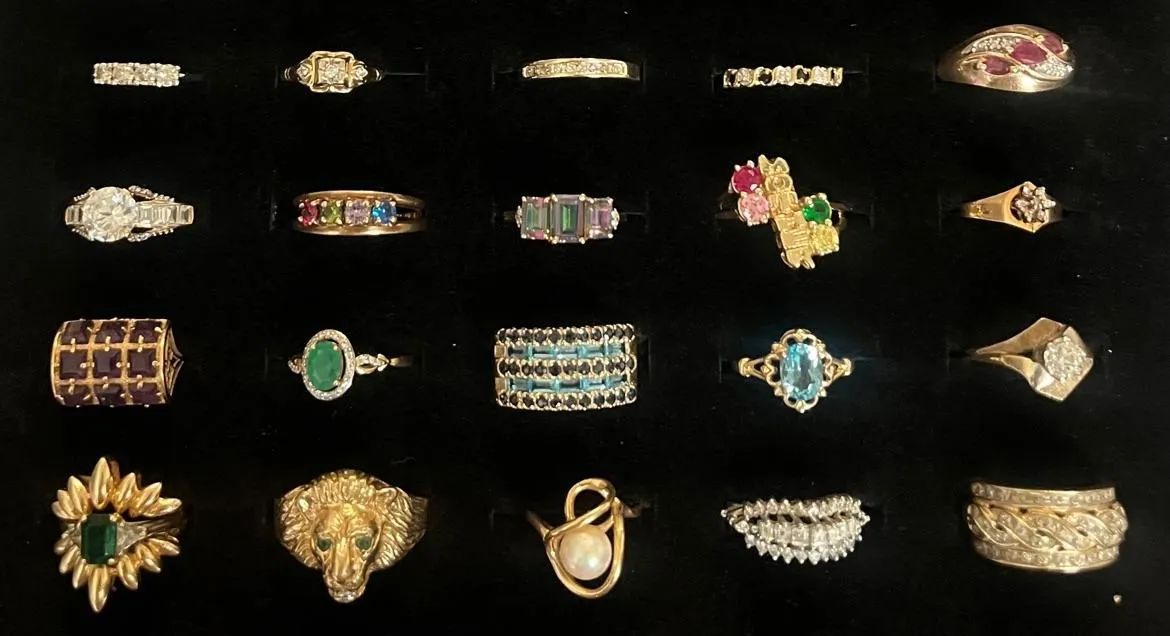 fraleys_finds · Katelyn Fraley · Profile · Whatnot: Buy, Sell & Go Live