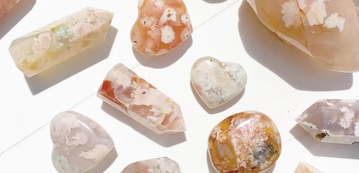 gemspritecrystals · Stephen & Ivan · Shows · Whatnot: Shop, Sell, Connect