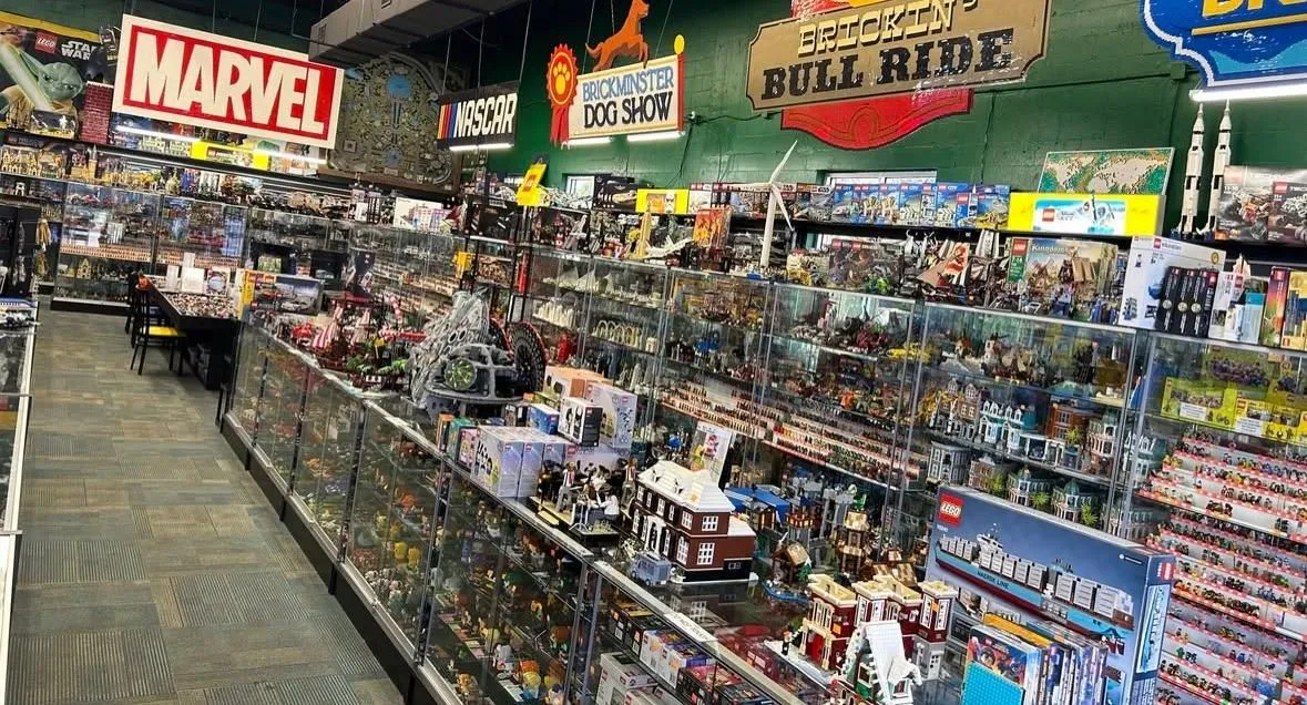 Profile · orlandobrickco · Orlando Brick Co · Whatnot: Shop, Sell, Connect