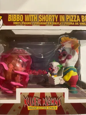 Killer Klowns from Outer Space Movie Moment Bibbo with shorty in pizza ...