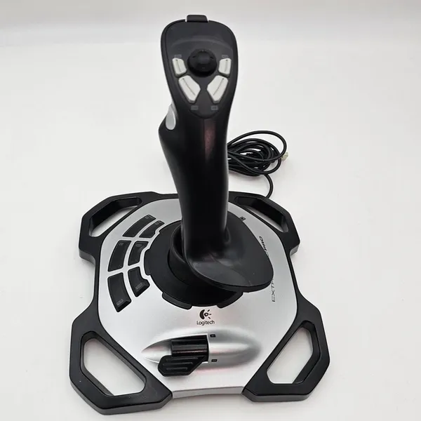 Logitech Extreme 3D Pro X30 USB Wired X3D Joystick Flight Game ...