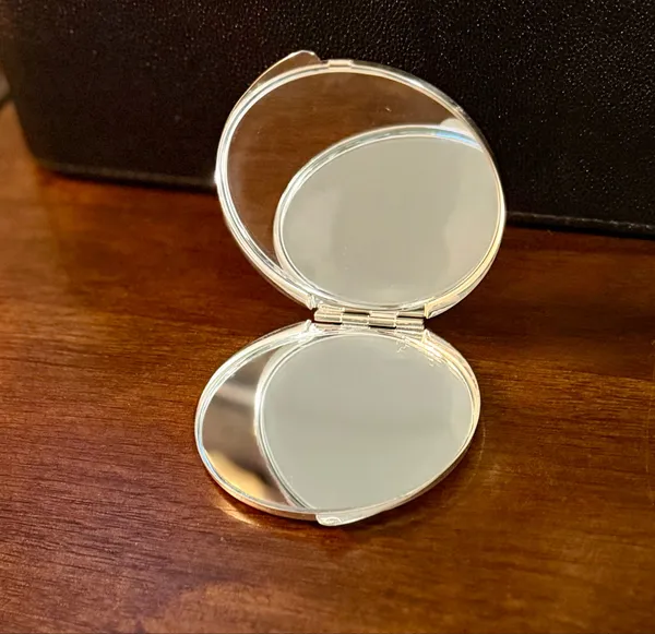 Vintage Compact #109 · Whatnot: Shop, Sell, Connect