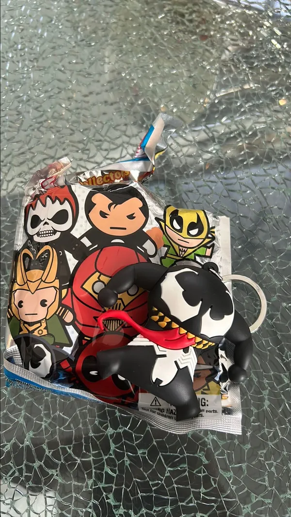 Monogram Figural Collectors 3D Marvel Series 3 Venom Keyring Keychain ...